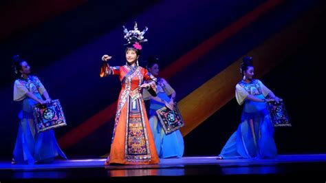 国粹京剧 贵州京剧院锦绣女儿遵义仁怀上演