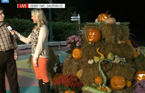 The Appreciation Of Newswomen Wearing Boots Blog Reporter Kara Duffy