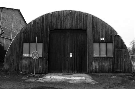 무료 이미지 검정색과 흰색 건축물 건물 외양간 흘리다 검은 단색화 Bw 검정 흰색 독일 알레 마니아 알레그나 뉴 남 슈 바르 비츠 슈바르츠바스