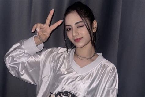 Pesona Aria X In Idol Keturunan India Pertama