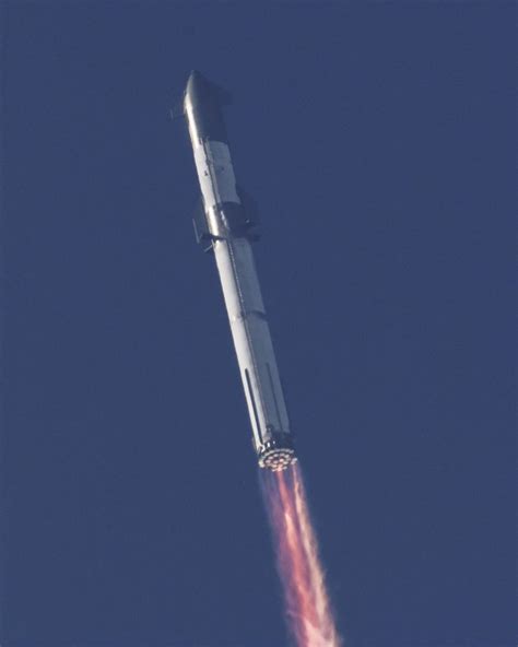 太空梭僅升空4分鐘，特斯拉ceo馬斯克旗下spacex 的「星艦」火箭升空首次進行試飛，但在半空中便爆炸而失敗 Myev電動車買賣