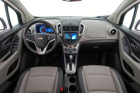 Gm Tracker 2015 Novas Rodas E Preço De R 82050 Reais