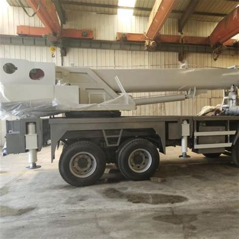 25 톤 텔레스코픽 붐 트럭 탑재 크레인 의 고품질 25 톤 텔레스코픽 붐 트럭 탑재 크레인