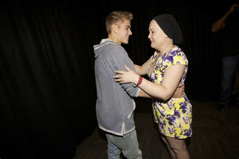 Pin By Darby On Justin Bieber All About Justin Bieber Justin Bieber Photos Justin Bieber