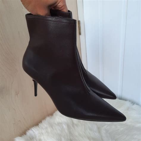 Ботильйони Reserved — ціна 1050 грн у каталозі Ботильйони Купити жіночі речі за доступною ціною