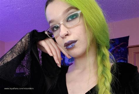 Barefoot Brat Ball Kicking Stomping Femdom Pov Mistress Nikki Vill Official Profile