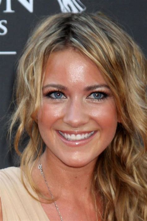 Meredith Hagner Actress