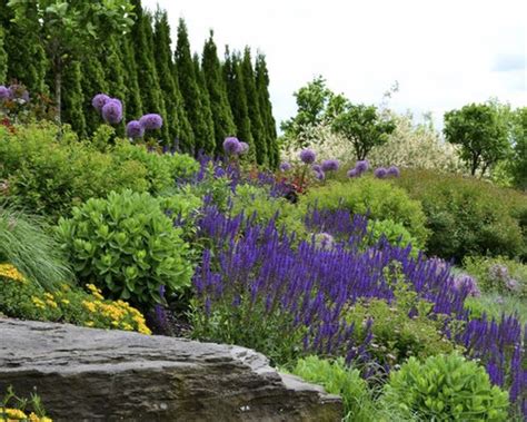 Slope Planting Home Design Ideas Pictures Remodel And Decor