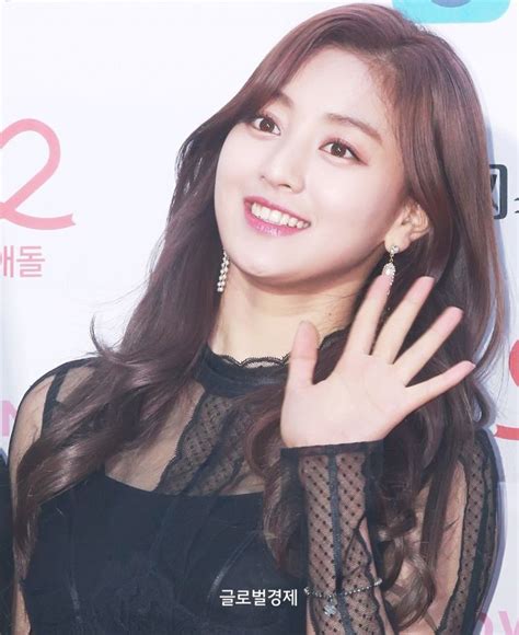 [get포토] 트와이스 Twice 지효 행복한 갓지효~ 두번