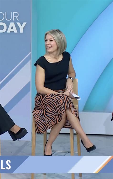 Todays Dylan Dreyer Shows Off Her Incredible Figure In Silky Green