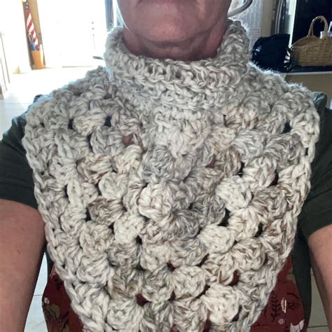 Us And Nl Crochet Pattern Weed Leaf Hexa Cardi By Annah Haakt Hexagon