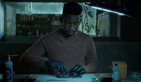 Archive 81 Review Netflixs Newest Horror Show Lacks In Scares And