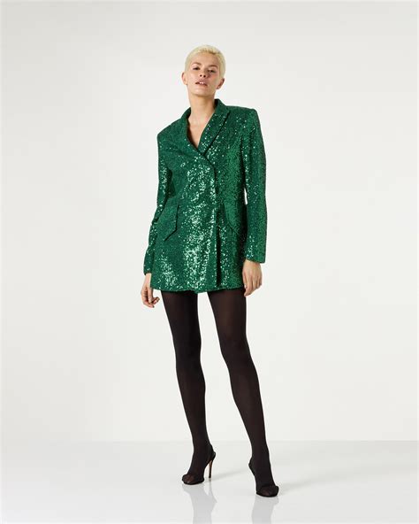 Nel Mondo Fatto Di Paillettes Di Le Twins Intervista A Sara E Tania