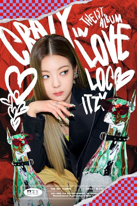 ITZY Drop First Concept Images Of Lia Yeji For St Full Album Crazy In Love Allkpop