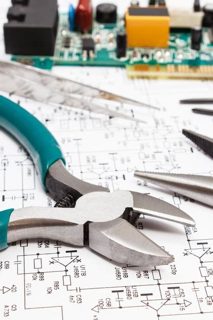 Premium Photo Printed Circuit Board With Transistors Resistors Capacitor Diagram Of