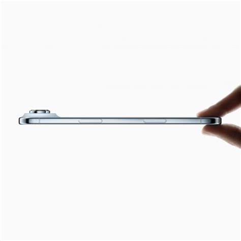 Apple Unveils Ios 26 Software Update With Translucent Liquid Glass