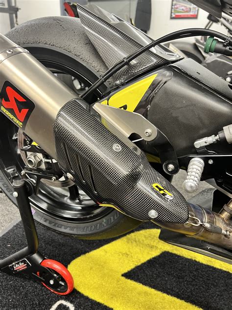 Cf Motorsport R6 2017 To 2023 Carbon Kevlar Akrapovic Exhaust Carbon