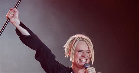 Певец Shaman о пародиях на свои хиты «Это своеобразное признание в любви Starhit СтарХит