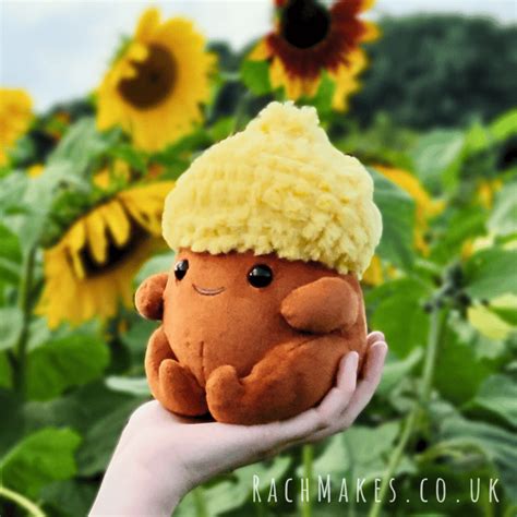 Acorn Plushie Rachmakes