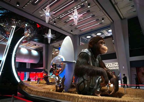 Parallel Spacetime Idpa Japan Design Award