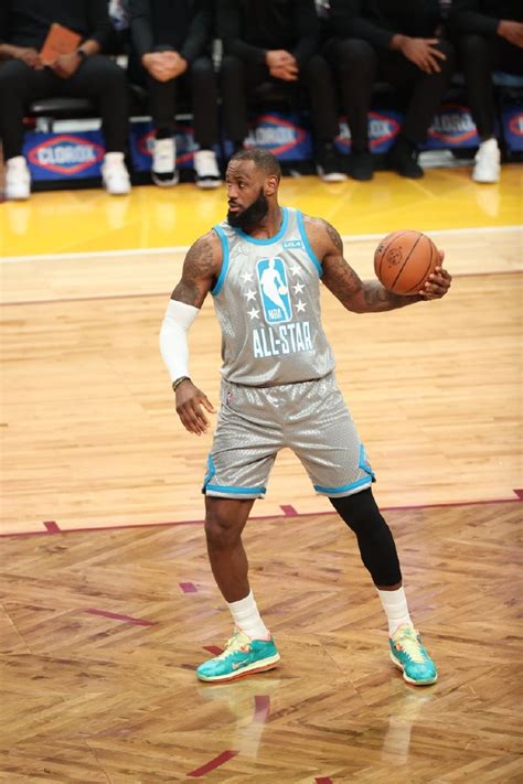 詹姆斯全明星助攻总数破百 即将超魔术师保罗nba新浪竞技风暴新浪网