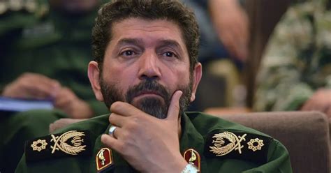 قائد بالحرس الثوري الإيرانيمقتل 3 وإصابة 850 من عناصر الباسيج إيران