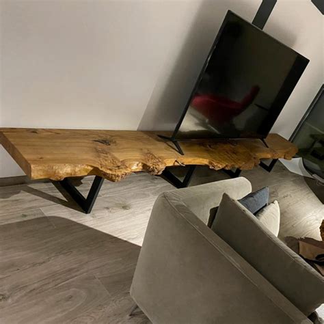 ТВ консоль из слэба карагача с эпоксидной смолой №185 купить в Москве