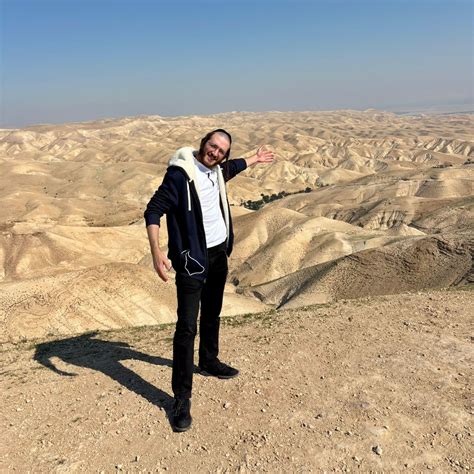 Shlomo Breuer Fora Travel