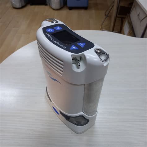 Secondhand Caire Freestyle Comfort As200 202 2 3kg Portable Oxygen