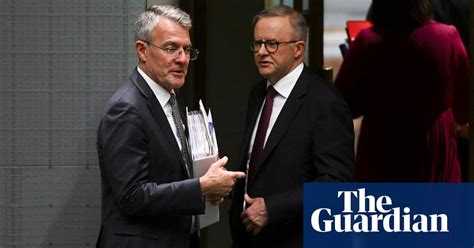 Mark Dreyfus Says Aat Has ‘unacceptable Record On Bullying And