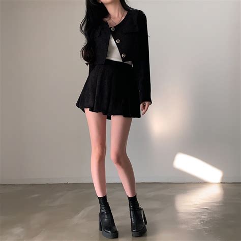 크림치즈마켓 인기코디set 블랙ver 럽모먼트 노카라 트위드자켓 플리츠 미니 스커트 투피스 셋업 Set 하객룩데이트룩