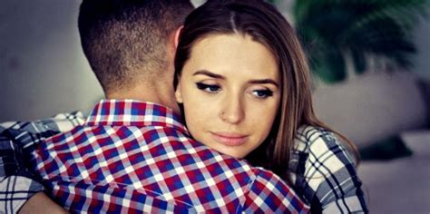 10 Signs Your Boyfriend Or Husband Isnt Attracted To You Sexually