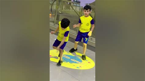 انا واخي 💛 Youtube