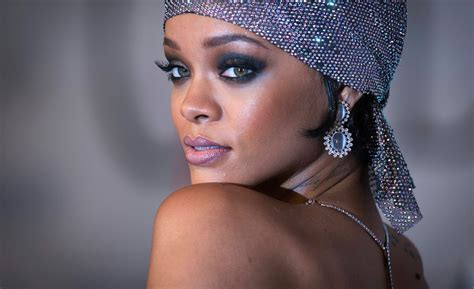 See The Sparkly Naked Dress Rihanna Wore To The Cfda Awards — Well What We Can Show You