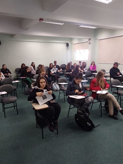 PET Matemática realizou Minicurso de Calculadora Científica Campus Bento Gonçalves