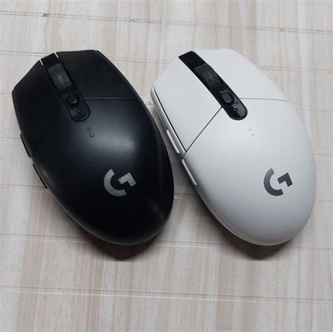 Bought The White One After Double Click Issue The White In Person Is