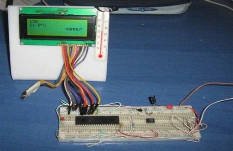 temperature measurement projects pic microcontroller