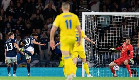 Визначилися найкращі гравці матчу проти Шотландії талант Шахтаря отримав найгірші бали 24