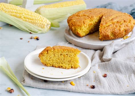 Pan De Maíz Americano O Cornbread Muy Sabroso Y Fácil De Hacer