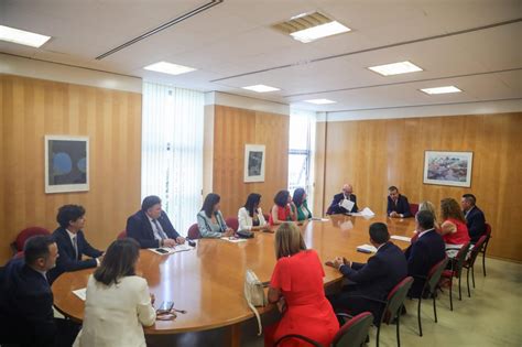 La Diputación De Sevilla Cierra Su Nuevo Gobierno Andalucía