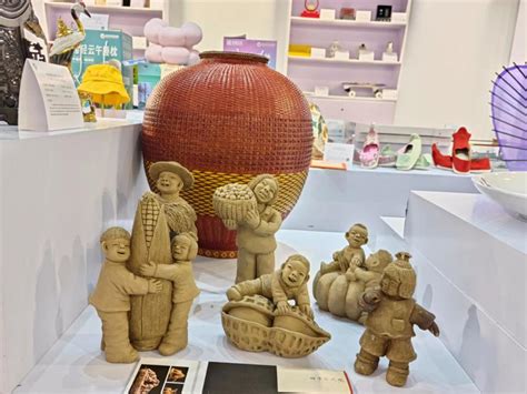 六安非遗亮相第六届中国非物质文化遗产传统技艺大展六安市文化和旅游局（六安市广播电视局、六安市文物局）