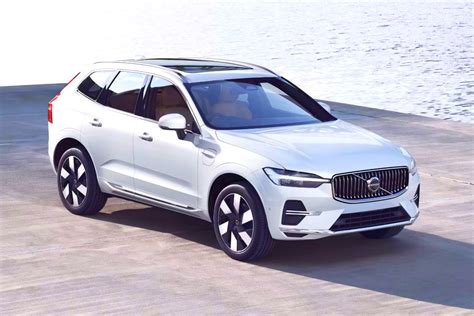 블랙 컬러 대세라는데 당당히 화이트로 맞불 이것이 수입 Suv 1위의 위엄