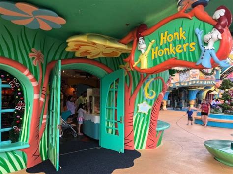 Honk Honkers Customized Cotton Candy Shop Now Open At Universals