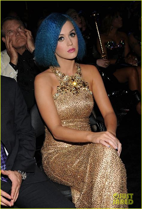 Katy Perry Grammy 2012 Grammys 2012 Katy Perry Stuns In Blue As We