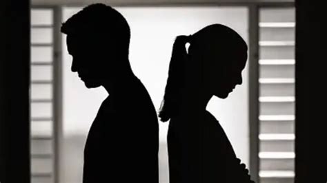 Bengaluru Woman Complains Against Couple For Having Sex With Window Open Report Bengaluru