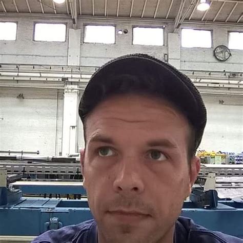 Sven Sevenmax • Threads Say More