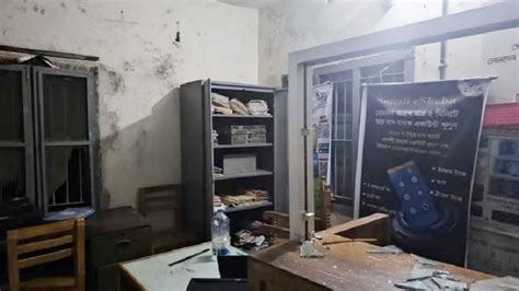 ‘সোনালী ব্যাংকের রুমা শাখা থেকে কোনো টাকা লুট হয়নি