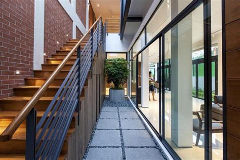 Modern House Exterior And Architectural Interiors Creatively