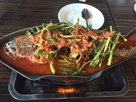 ปลาช่อนแกงส้มแป๊ะซะ • น่ากินๆสุดๆเลยเอาไป5ดาวเต้มๆ ร้าน ครัวสมร กาญจนาภิเษก บางแวก