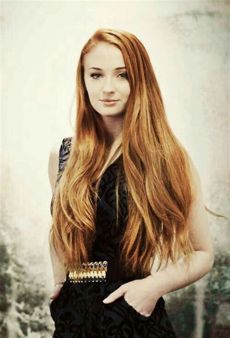 Pin By Celebrities Pics On Sophie Turner Hair Styles Long Hair Styles Beauty